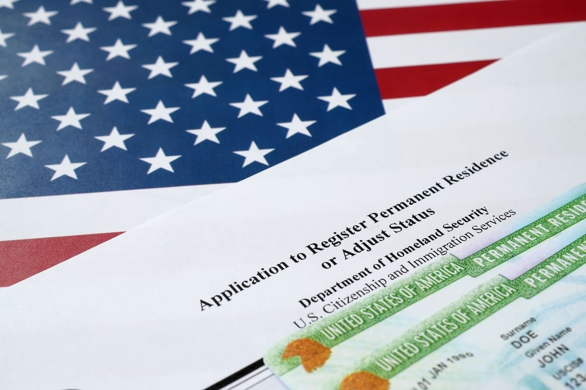 Green Card: descubra como conseguir e morar nos EUA