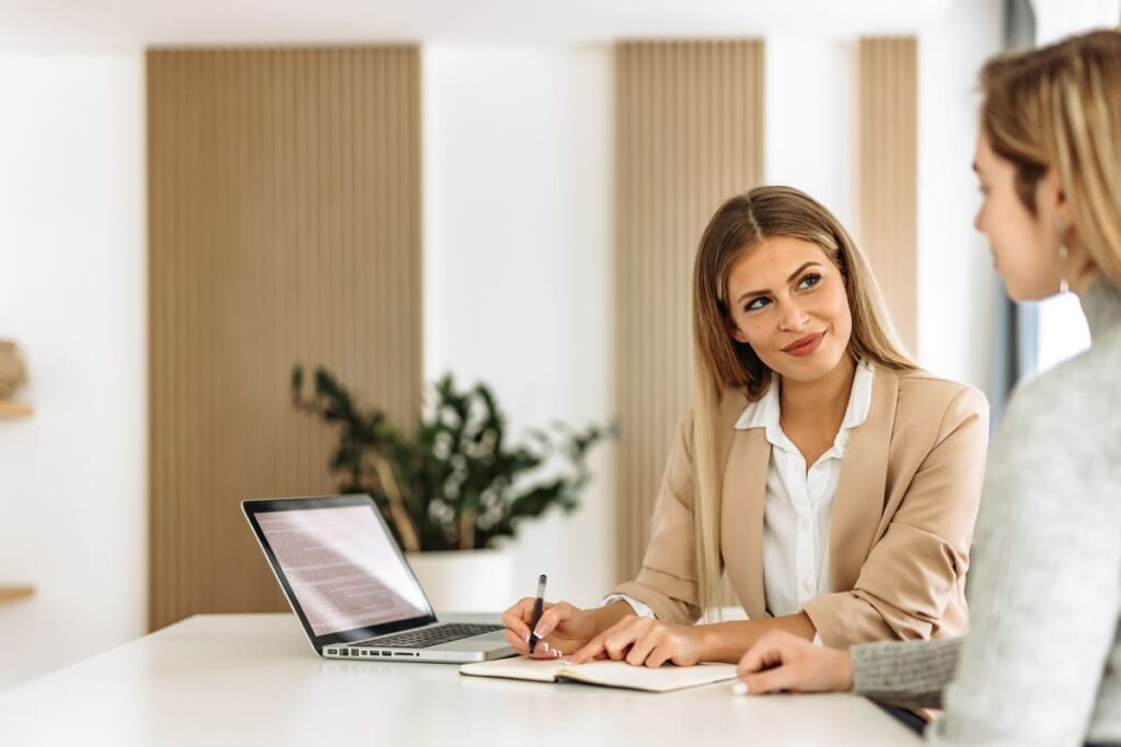 Dia do Chefe: confira 90 Frases para enviar ao chefe