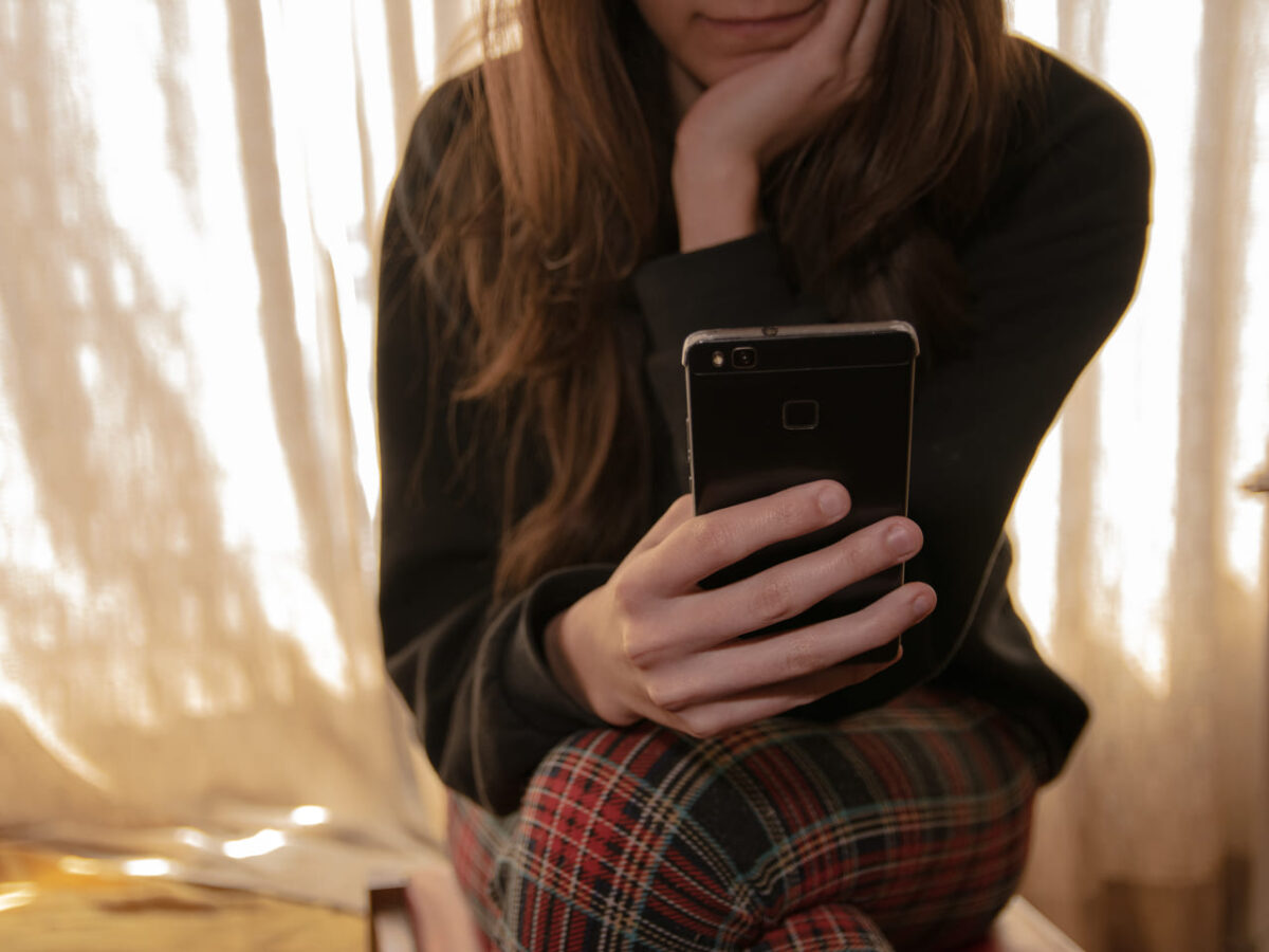 Cansado da exposição? Conheça os 'low profile' no Instagram e redes